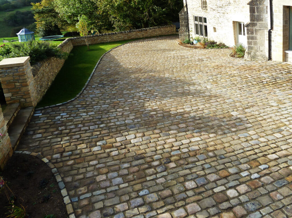 Reclaimed Yorkstone Setts - Stone UK