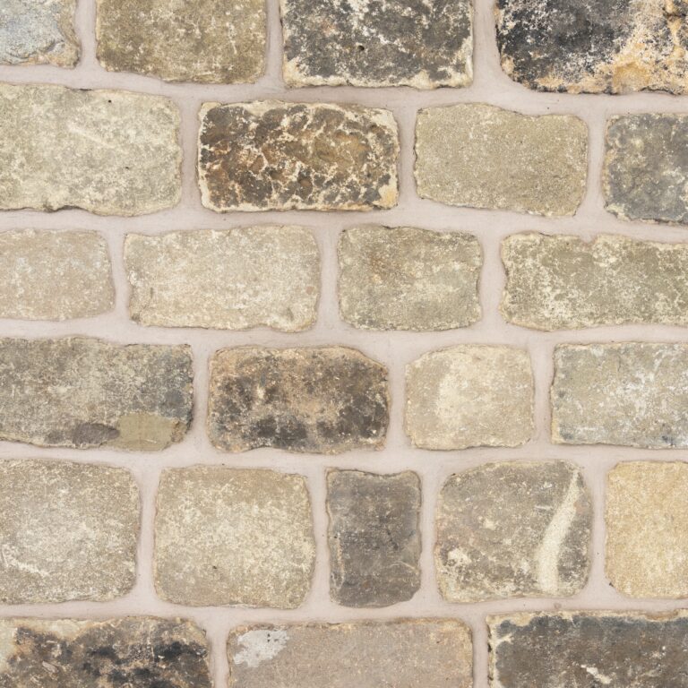 Reclaimed Granite Setts – Oblongs – Stone UK