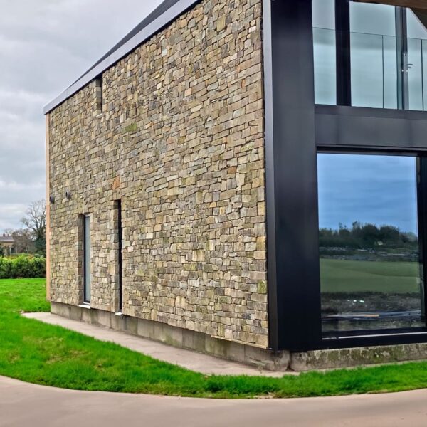 Reclaimed Random Coursed Cladding – Stone UK