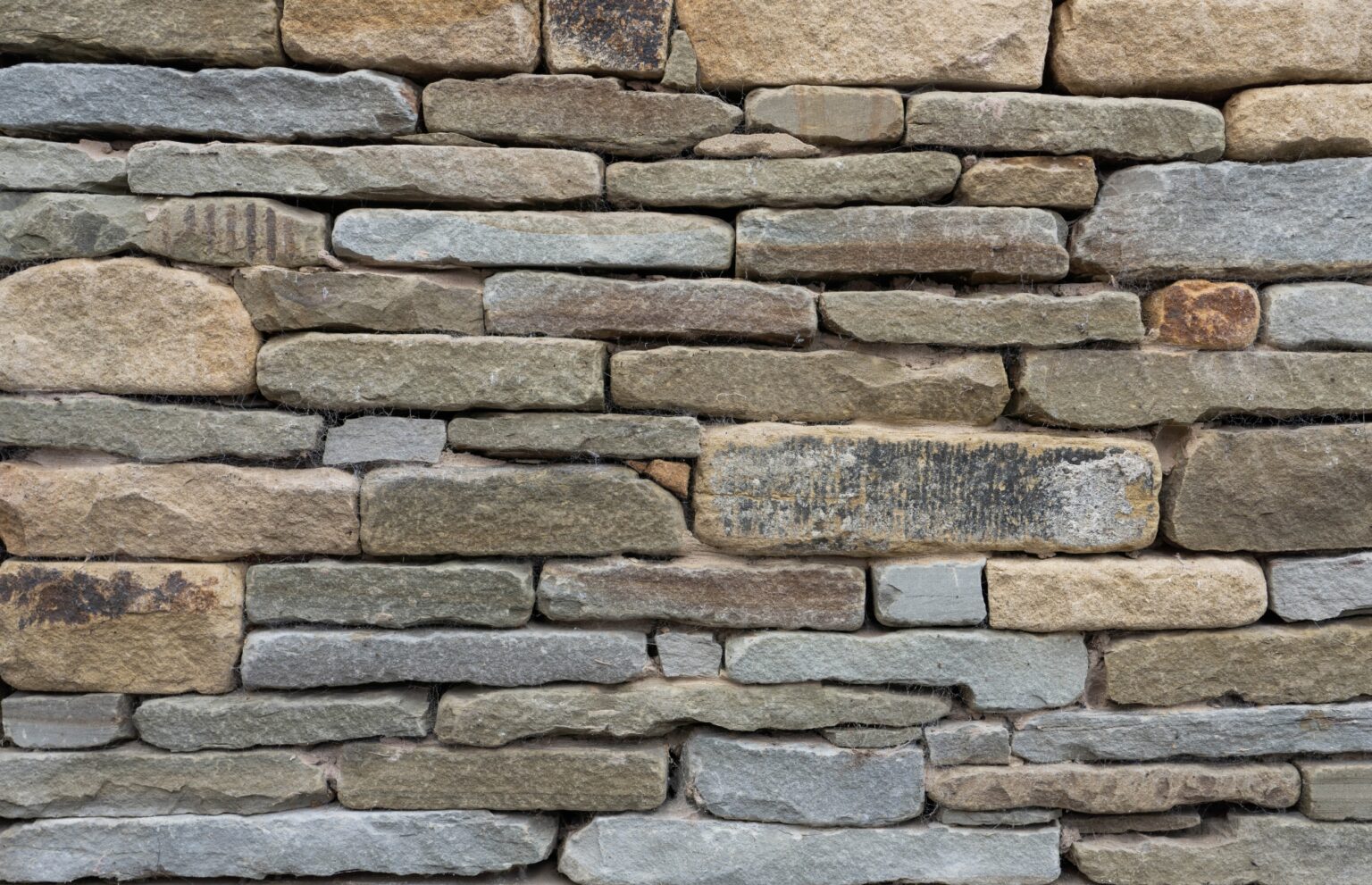 Reclaimed Random Dry Stone Walling – Stone UK
