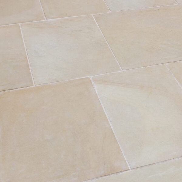 Fairfield Sawn Paving – Stone UK